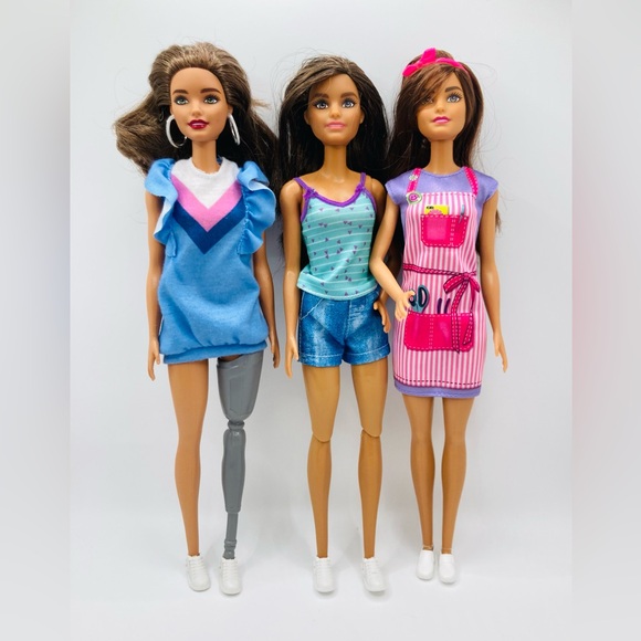 Mattel | Toys | Barbie Fashionistas Teresalike Lot Of 3 Dolls 21 ...